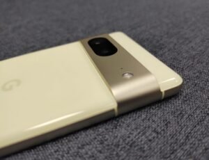 Pixel’s Update Power Play Puts Samsung on the Defensive